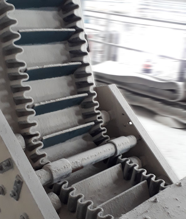 Conveyor Belts for Ceramics - Esbelt